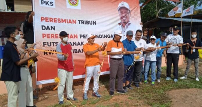 DPC PKS Sekupang Gelar Turnamen Futsal Anak-anak Bertepatan dengan ...